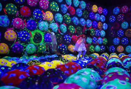 チームラボ、北京に没入型常設アートミュージアム「teamLab Massless Beijing」オープン – DRONE