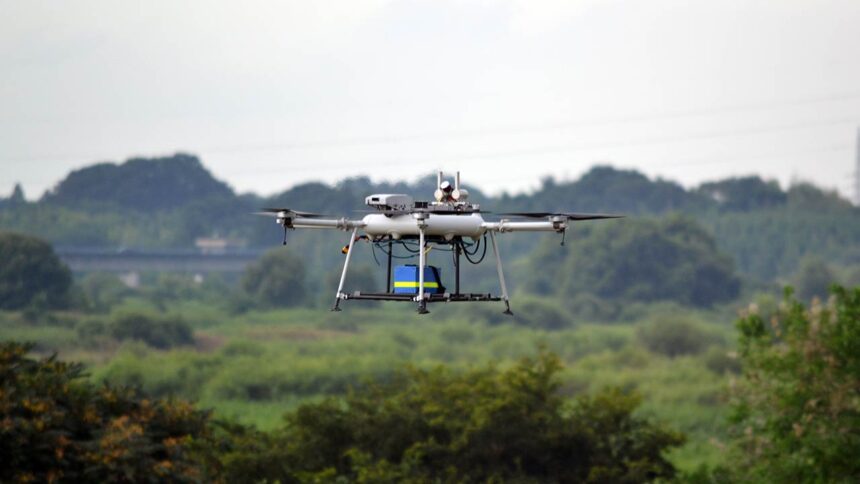 Autonomy HDとNRT、ドローン15機のスウォーム飛行のデモフライト実施 – DRONE