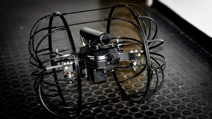 Roboticanの「Rooster」、屋内での無人偵察任務のための半自律型ハイブリッドドローン – DRONE.jp