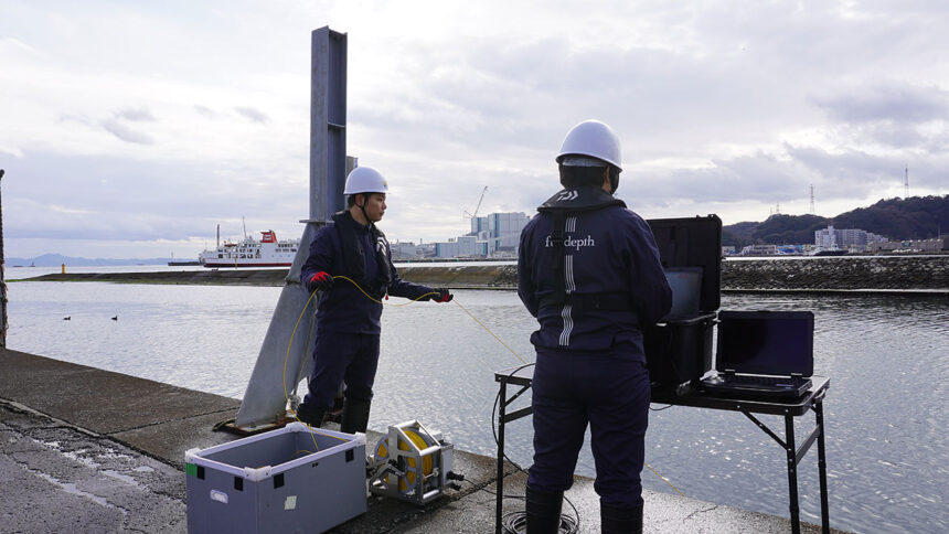 FullDepth、水中ドローン「DiveUnit300」が内閣府「自律型無人探査機（AUV）利用実証事業」に採択 – DRONE