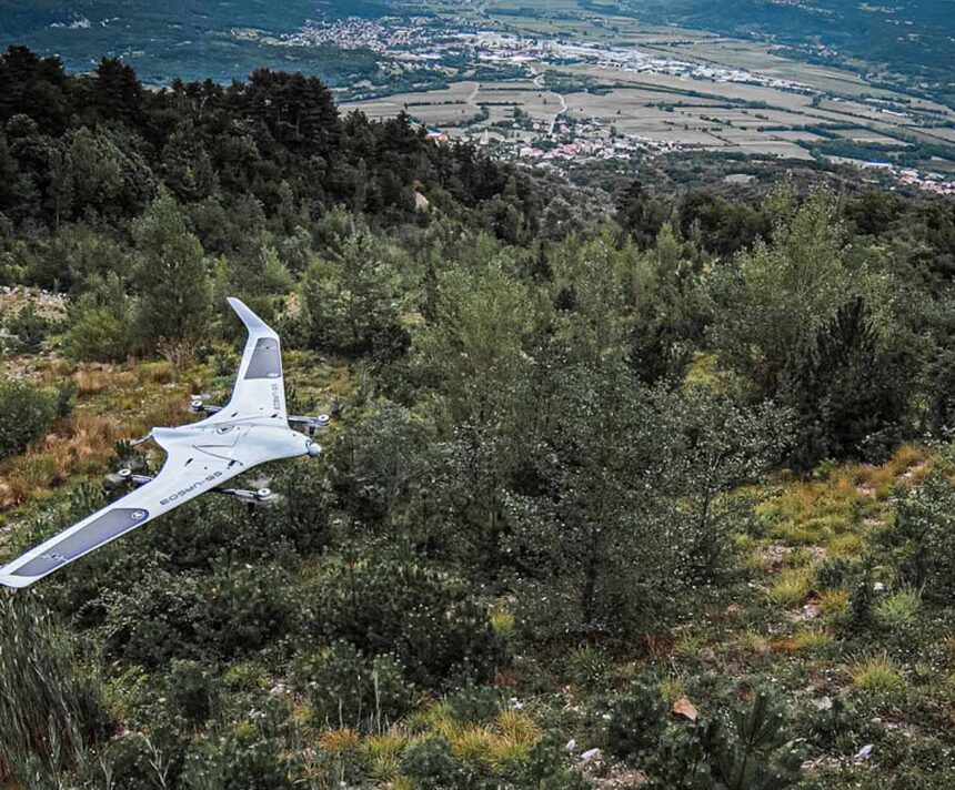 C-ASTRAL AerospaceのSQA eVTOLマルチロールシステムはコンパクトなVTOLドローン。最大2.5時間で40km展開可能 – DRONE