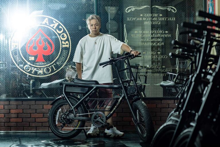 渋谷発eバイクブランド「ROCKA FLAME」、2024年モデル「NEW MAKAMI/NEW FUMA」を発売 – DRONE